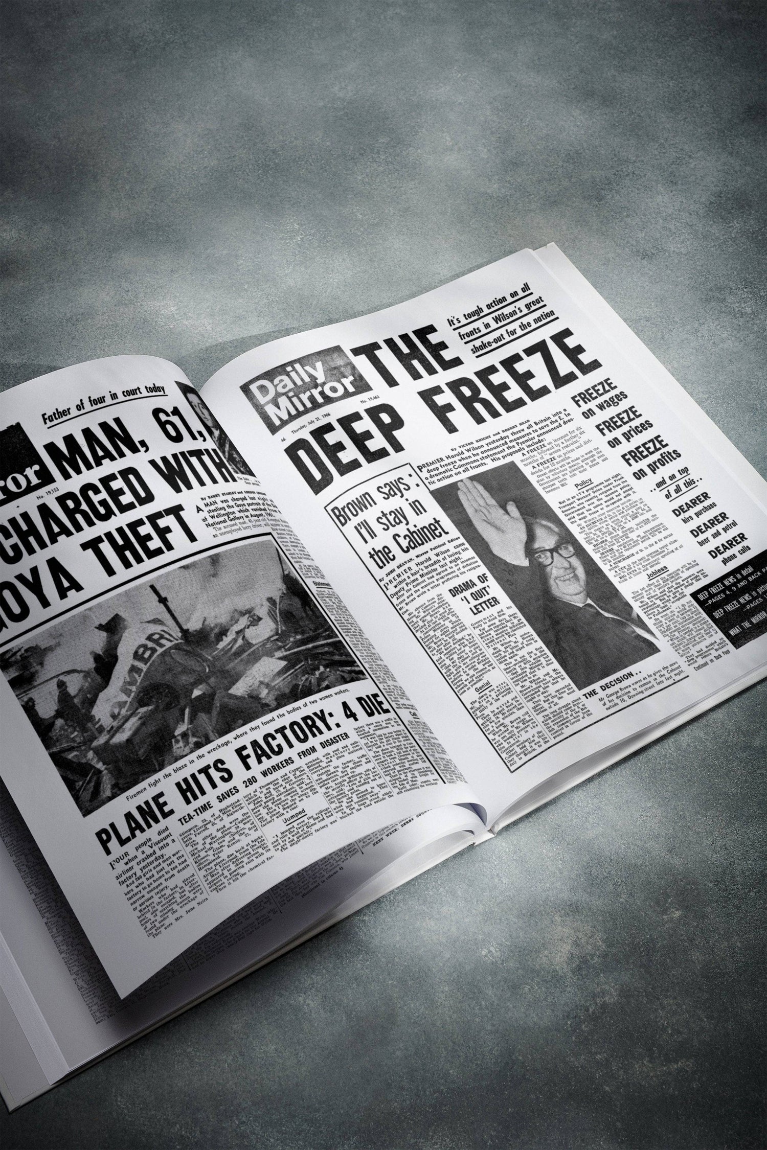 1972 Newspapers